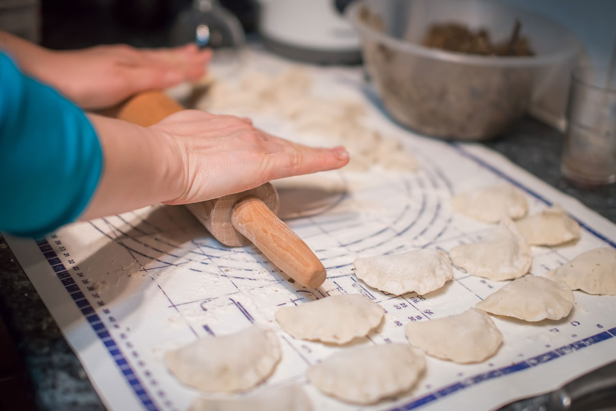 How to Make the Perfect Uszka and Borscht for Christmas Eve Dinner ...