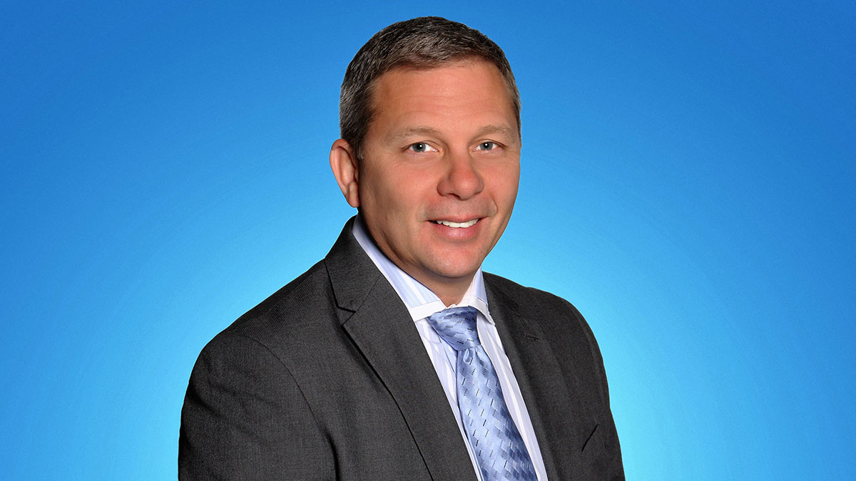 Polski agent ubezpieczeniowy Thomas Kowalski w Nowym Jorku na tanie i ...