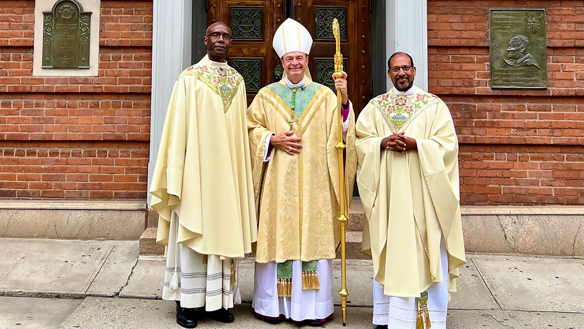 Bicentennial Celebration of St. James, the First Catholic Parish on ...
