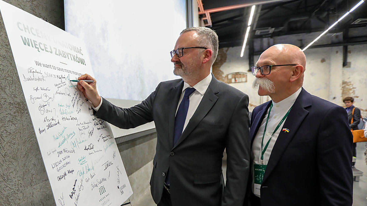 Władysław Grochowski pisze do polskich władz: należy uprościć procedury ...